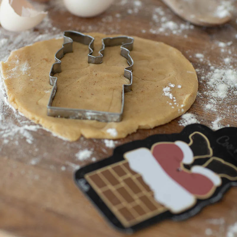 Cookie Cutter Santa / Festive Baking Tool for Christmas Treats — Ronis
