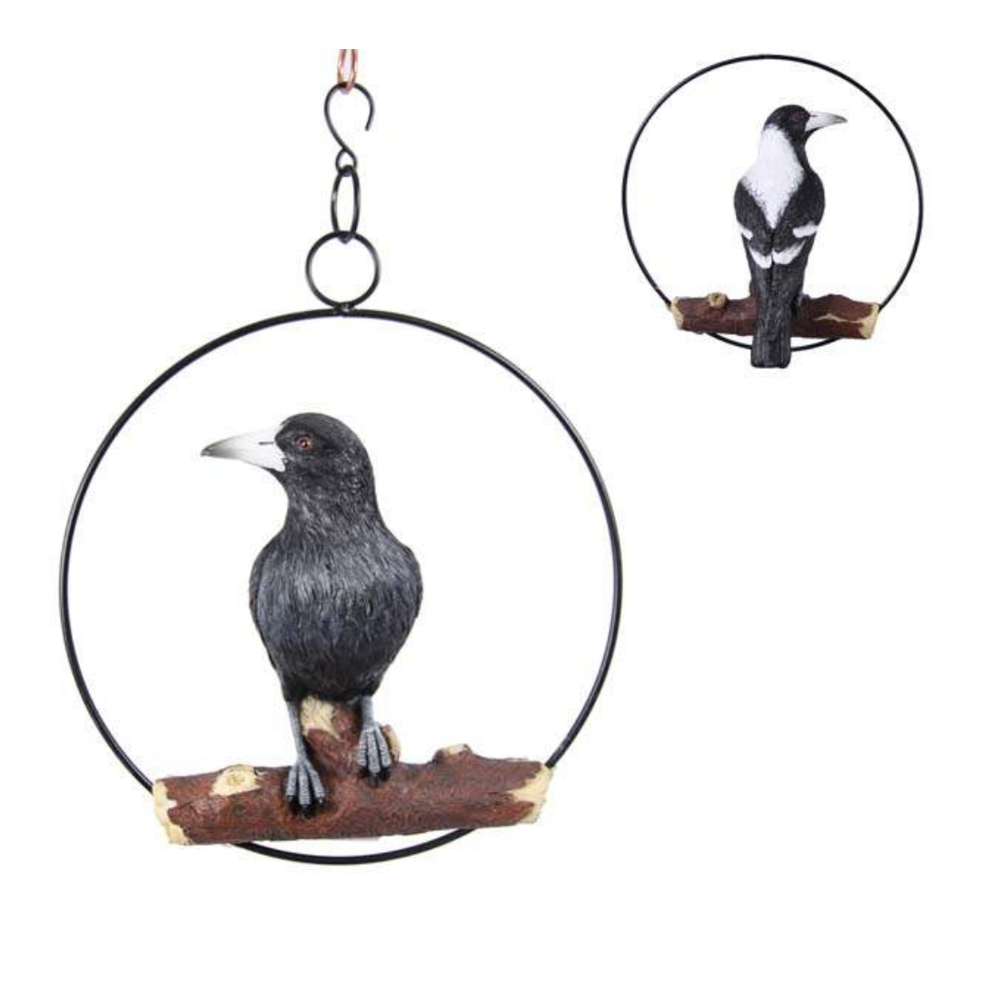 Realistic Magpie Bird in Ring 25cm