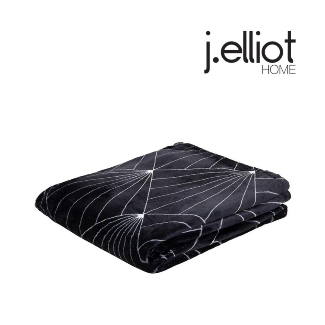 Celeste Throw 130x160cm Black — Ronis